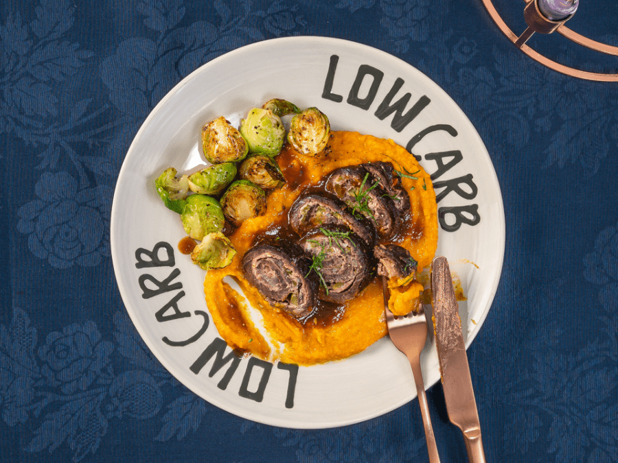 Rinderrouladen mit Kartoffelpüree und kurz gebratenem Rotkohl ...