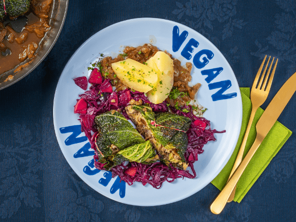 Rinderrouladen mit Kartoffelpüree und kurz gebratenem Rotkohl ...